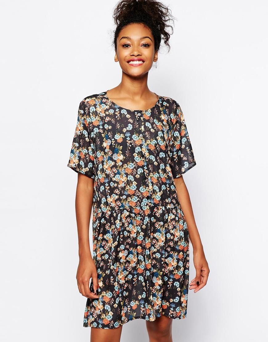 Monki - Robe motif floral et boutonnage sur le - Monki - Pickture